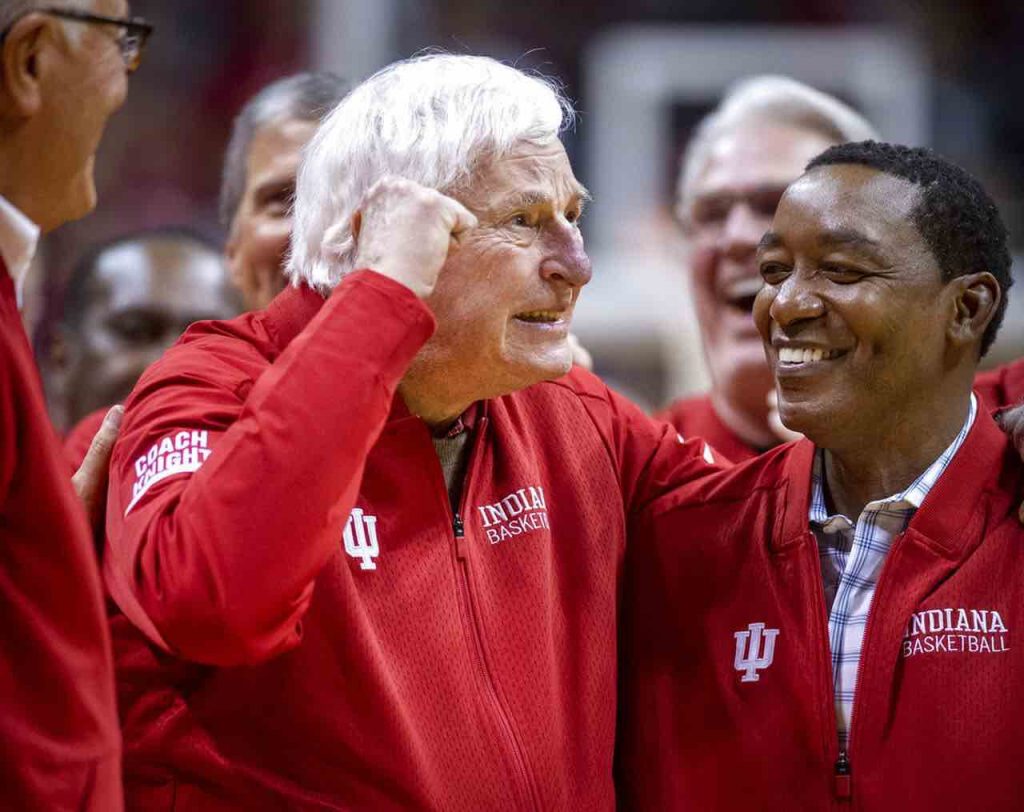 Bob Knight returns to Assembly Hall (Watch) - The Intelligencer
